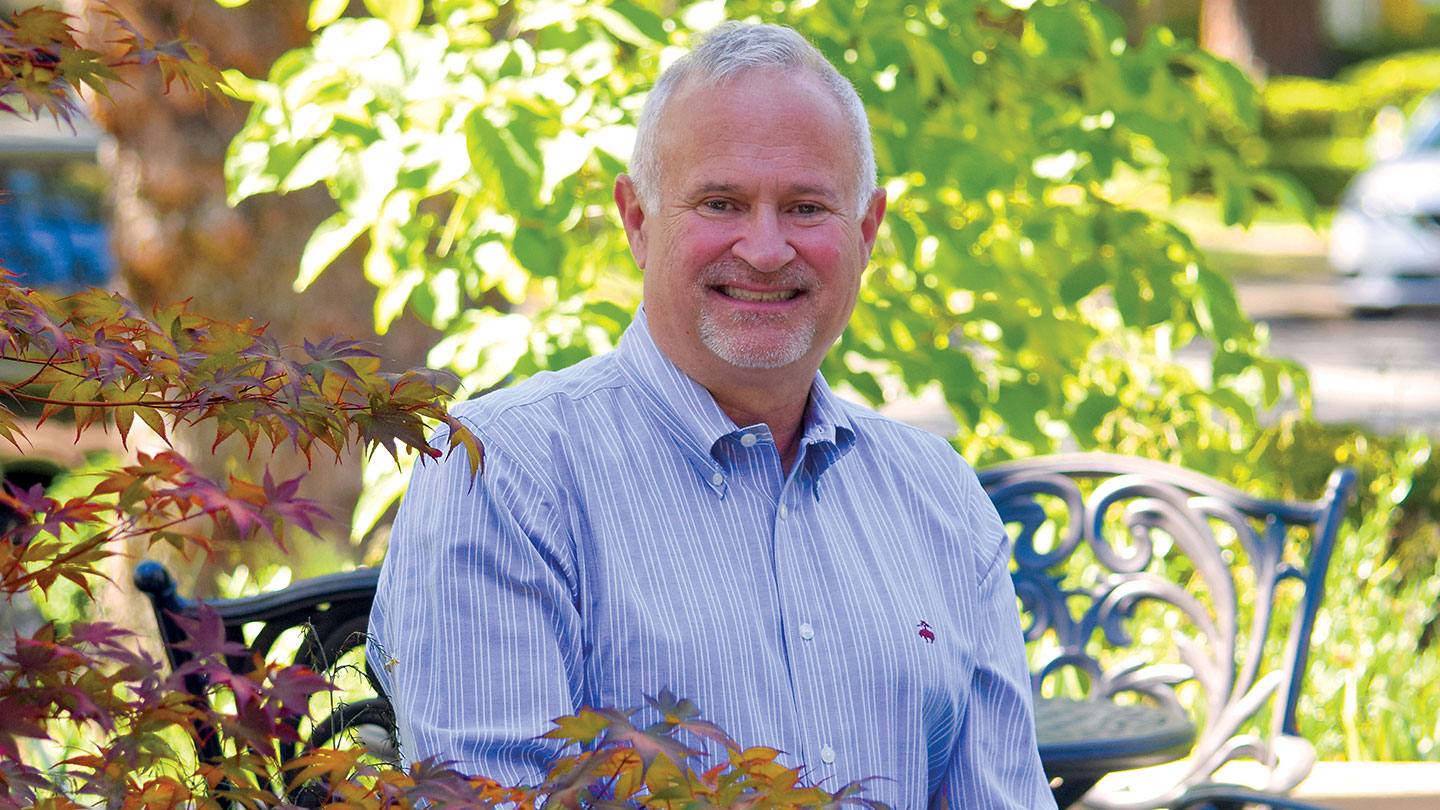 David Troxell Knows You've Got To Have Friends - Inside Sacramento